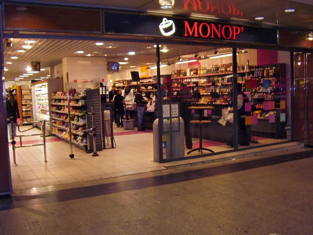 La liste complète des Monoprix à Paris : guide des horaires, adresses ...