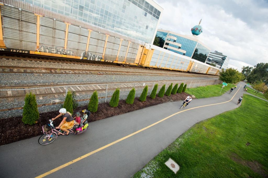Itinéraires pour Voyager à vélo, les principales pistes cyclables ...