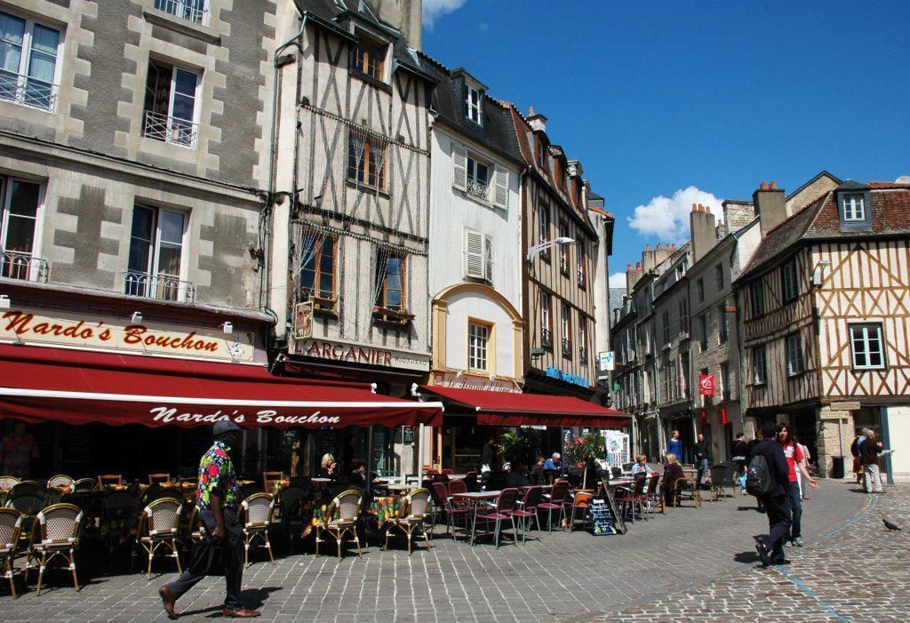 Photo Poitiers : principales activités sur place